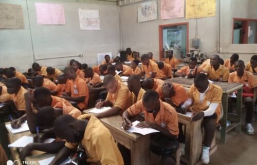 Frais d’examens de l’Obc : L’augmentation de 2500 Fcfa qui fâche